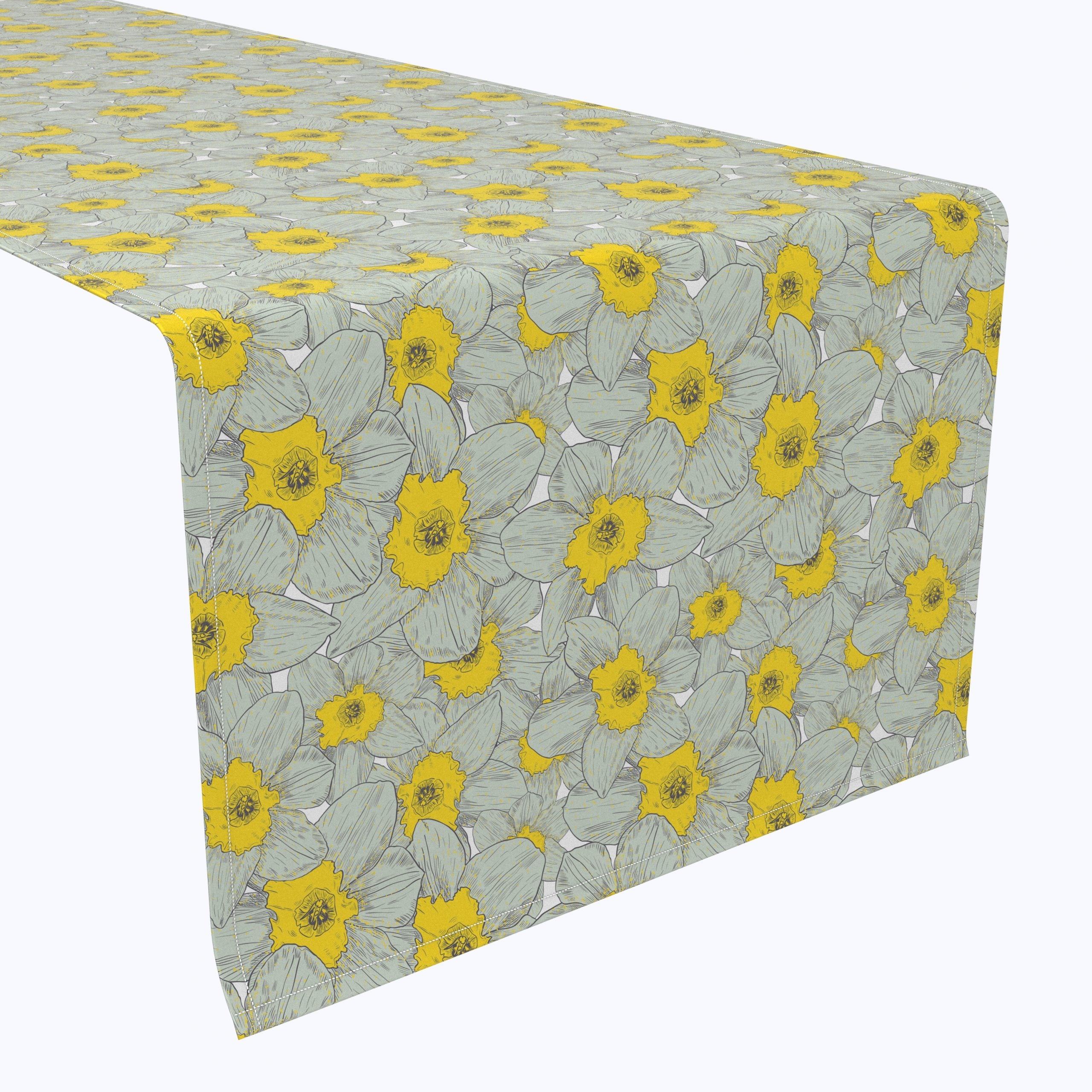 Old Fashioned Yellow Floral Runners – Tablecloth.com